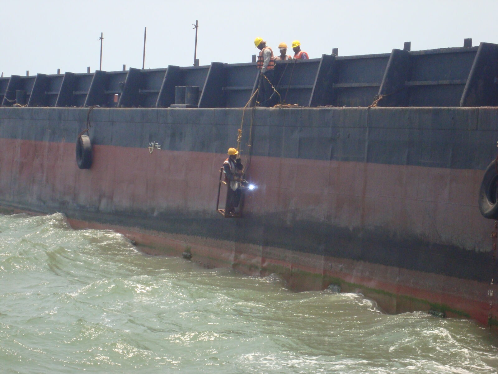 Marine Salvage , Submarine Salvage, Barge Salvage